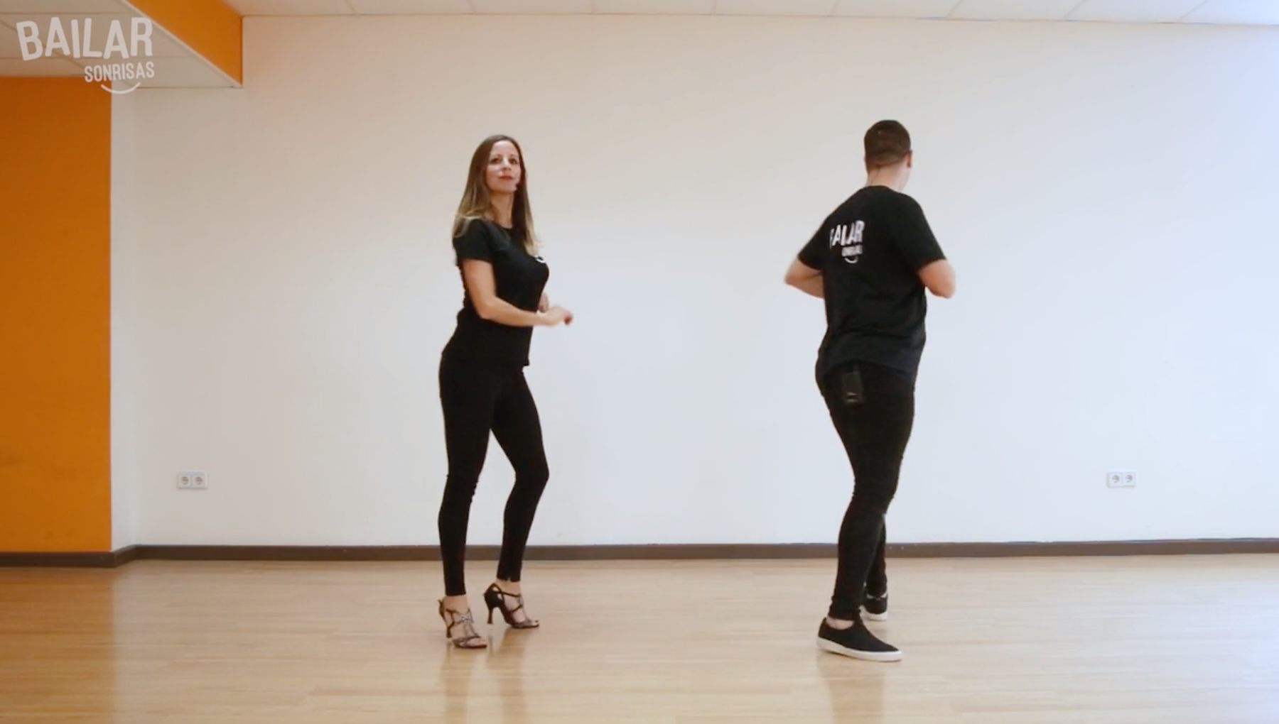 Giros (individual y pareja) - Bailar Sonrisas